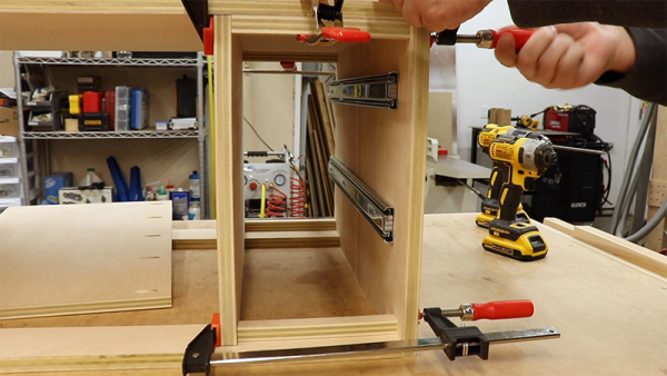 How to Build a Router Table Cabinet - The Average Craftsman